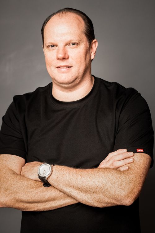 Revival Worship Centre - Pastor Jacques v/d Westhuizen